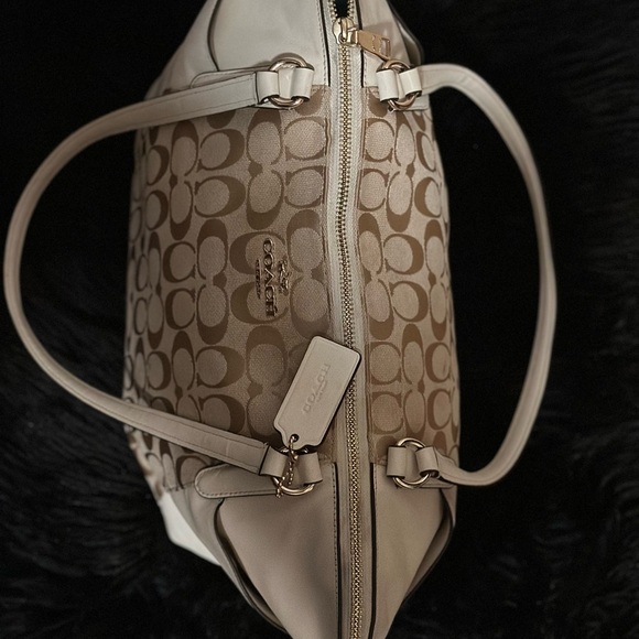 Coach | Bags | Coach Tote Zipper Shoulder Bag | Poshmark